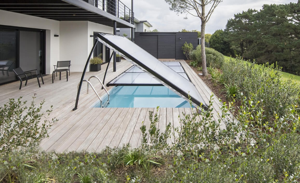 Quels sont les types d’abri de piscine et leurs avantages