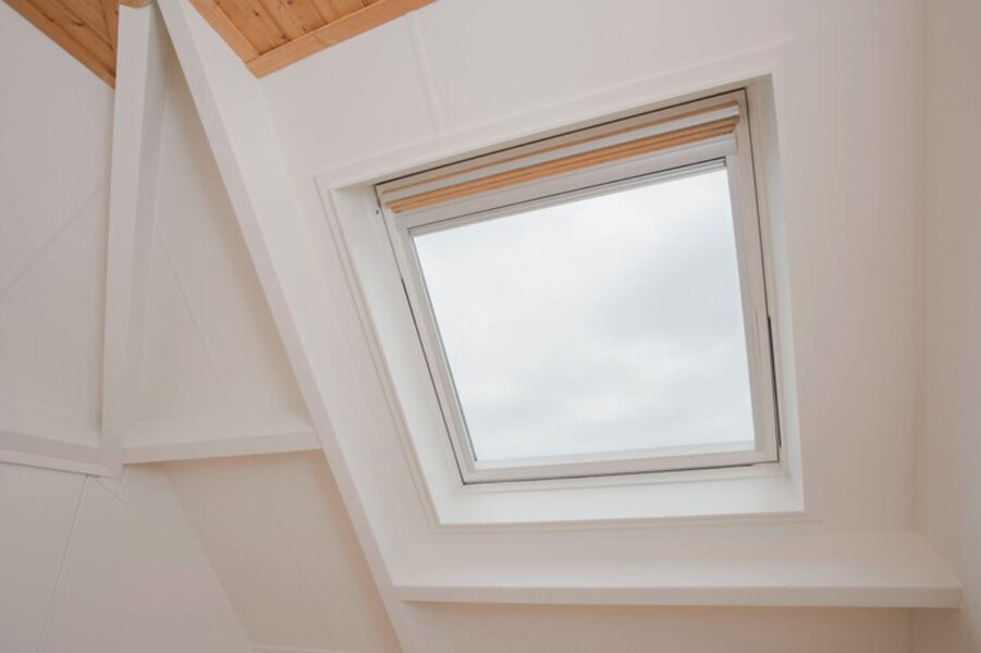 Les étapes à suivre pour poser facilement un velux
